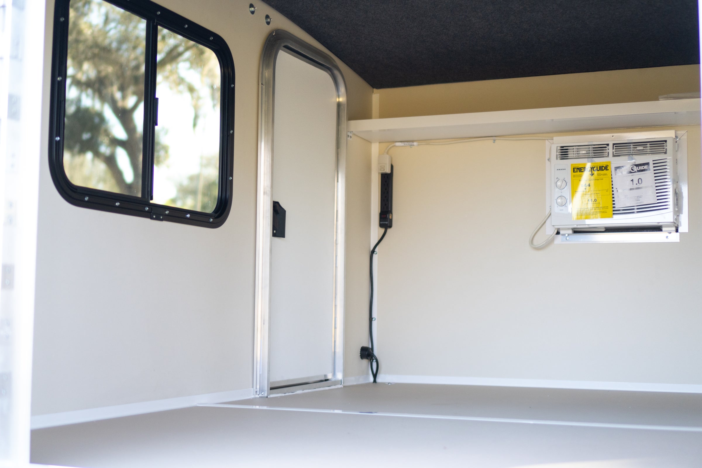 Runaway Campers RangeRunner | Runaway Campers