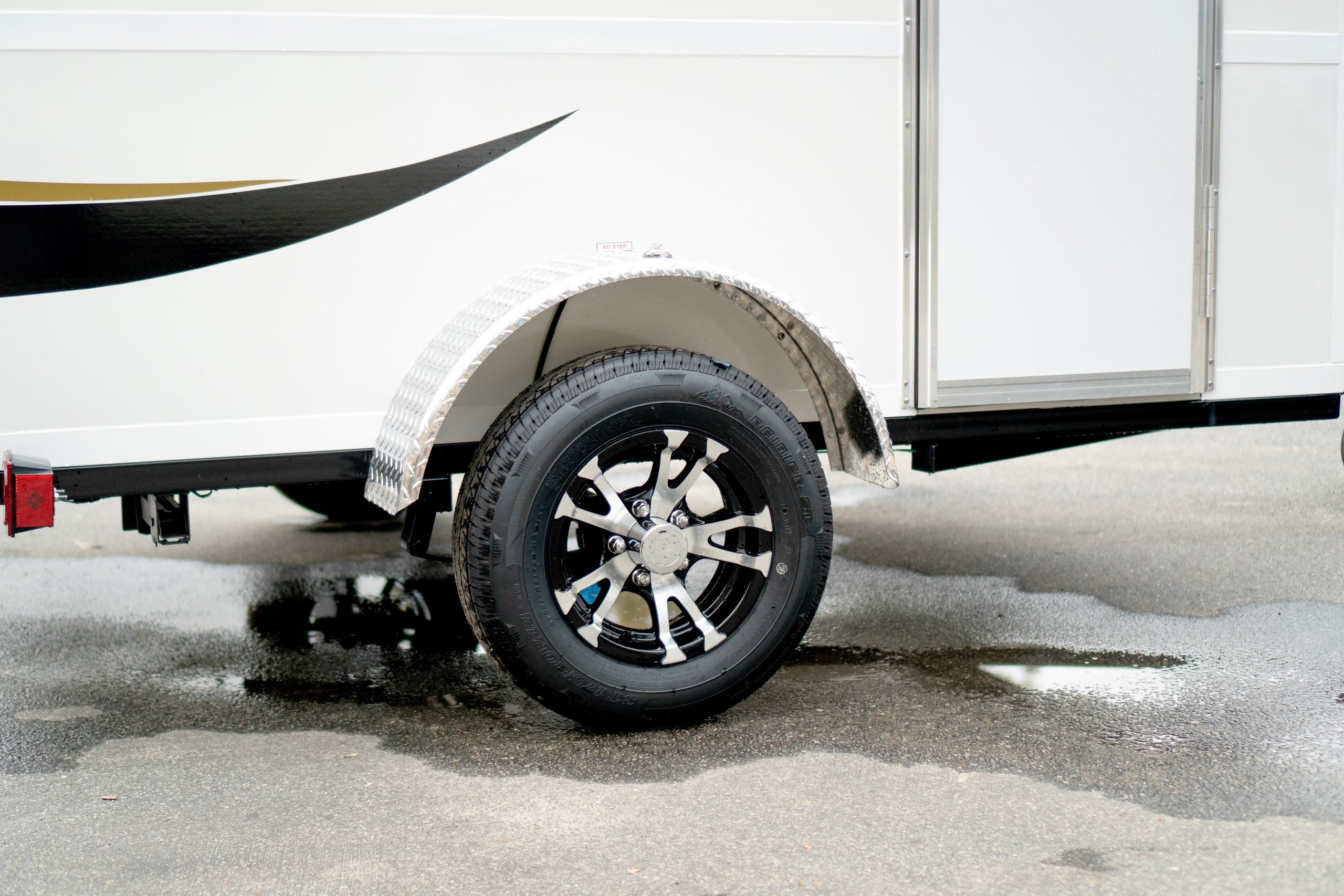 Rouser | Runaway Campers